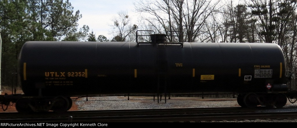 UTLX 92352 (Tank Car)