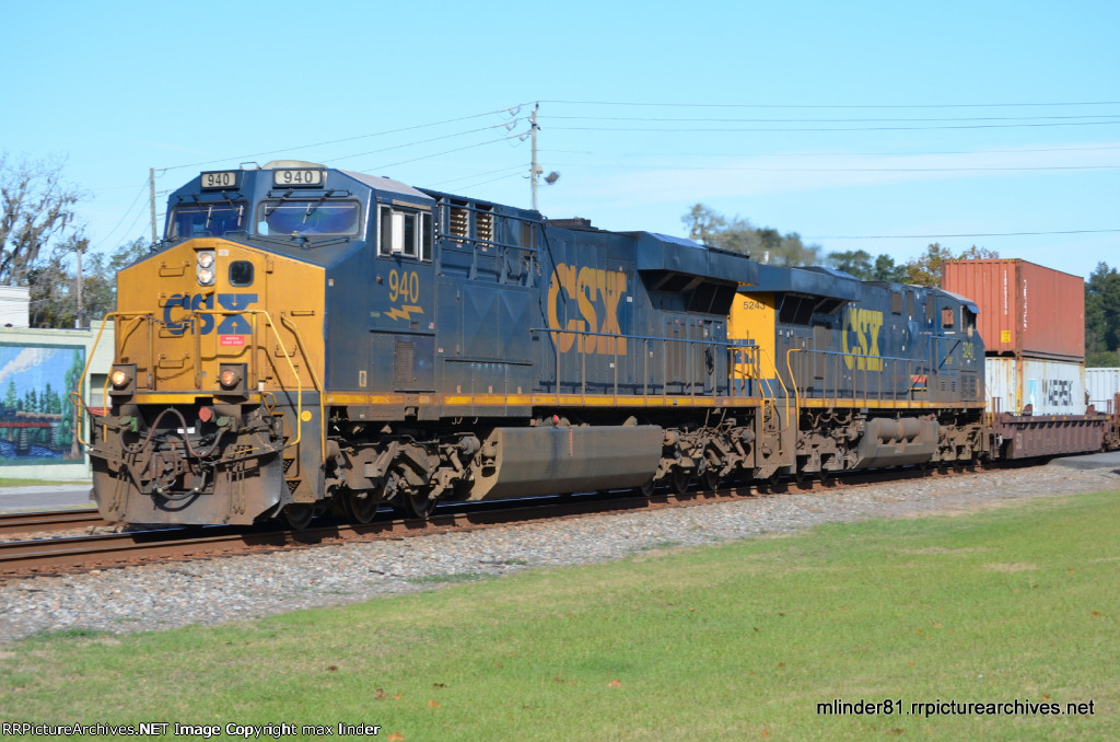 CSX 940