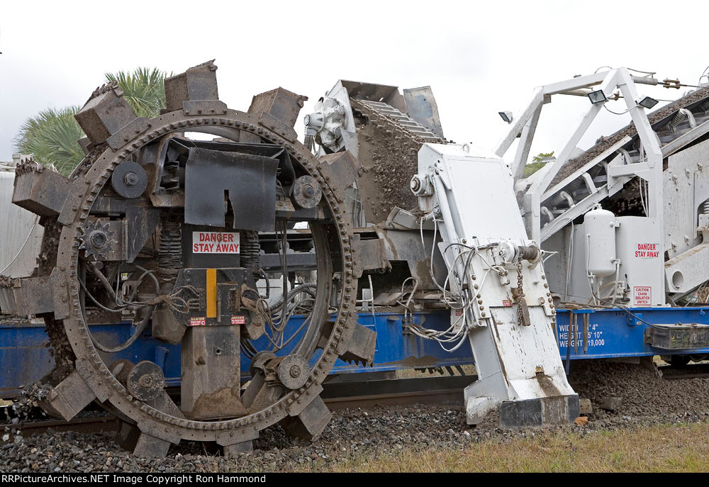 Balfour Beatty Rail Undercutter on the FEC