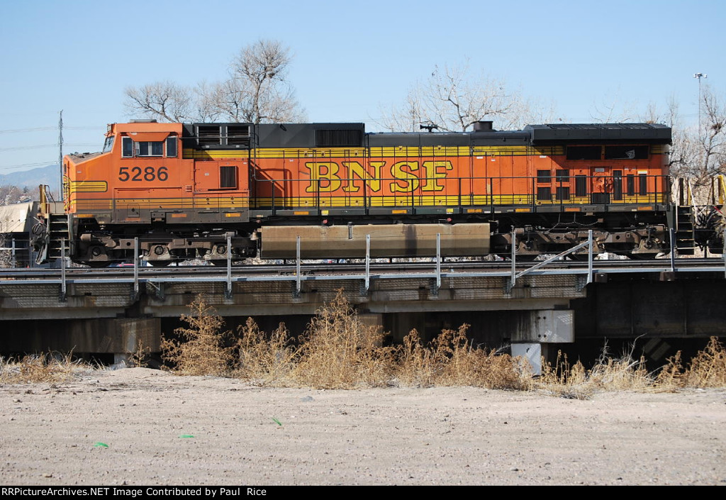 BNSF 5286