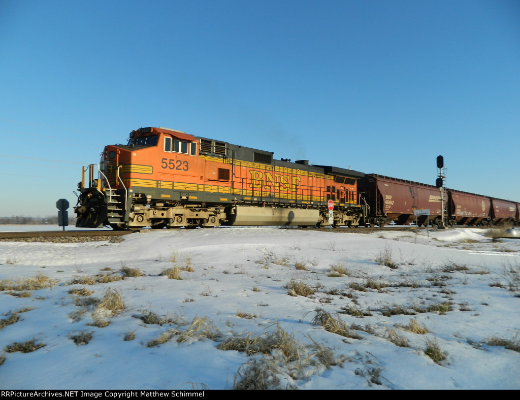 BNSF 5523 - DPU