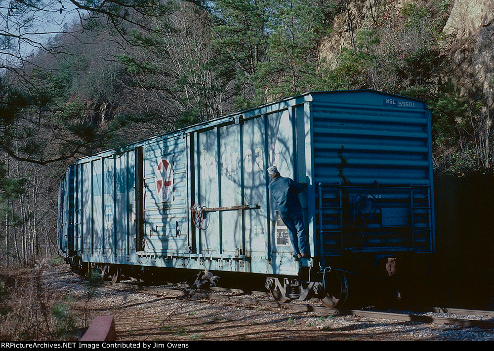 Dropping down the 6% grade to Topton