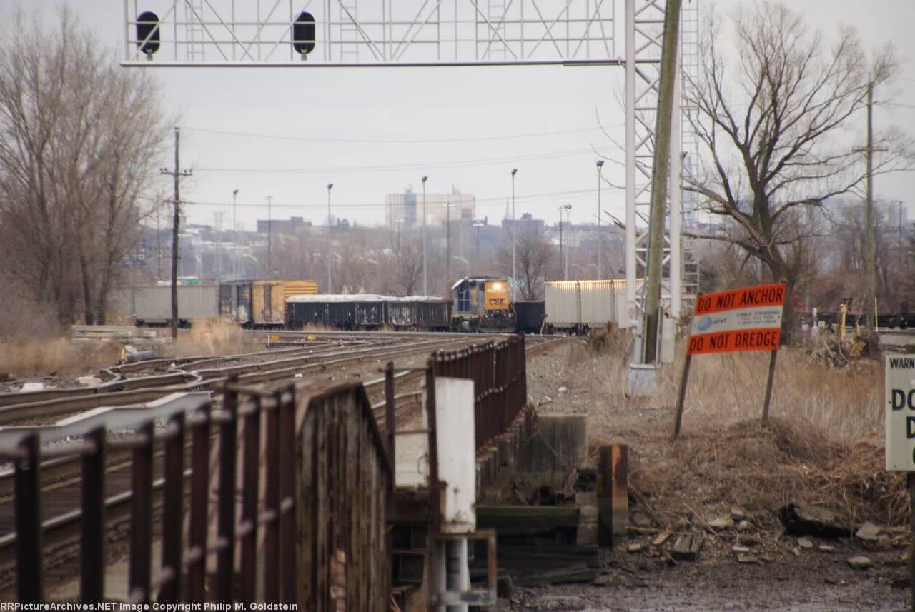NYSW WS-3 working the Yard at Little Ferry, NJ