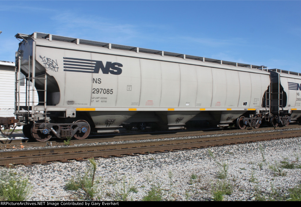 NS 297085 - Norfolk Southern