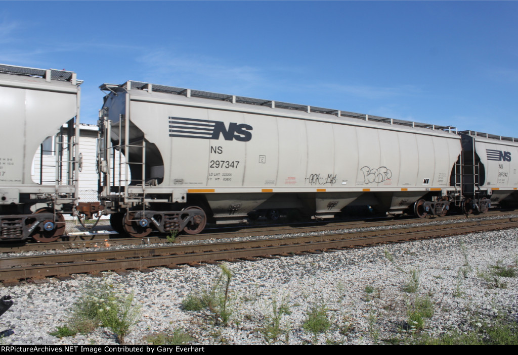 NS 297347 - Norfolk Southern