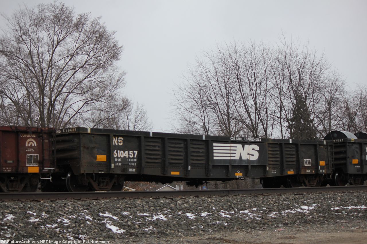 NS 610457