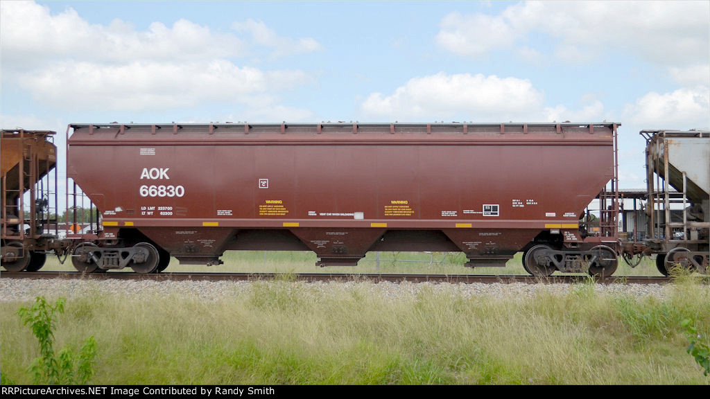 AOK 66830, northbound