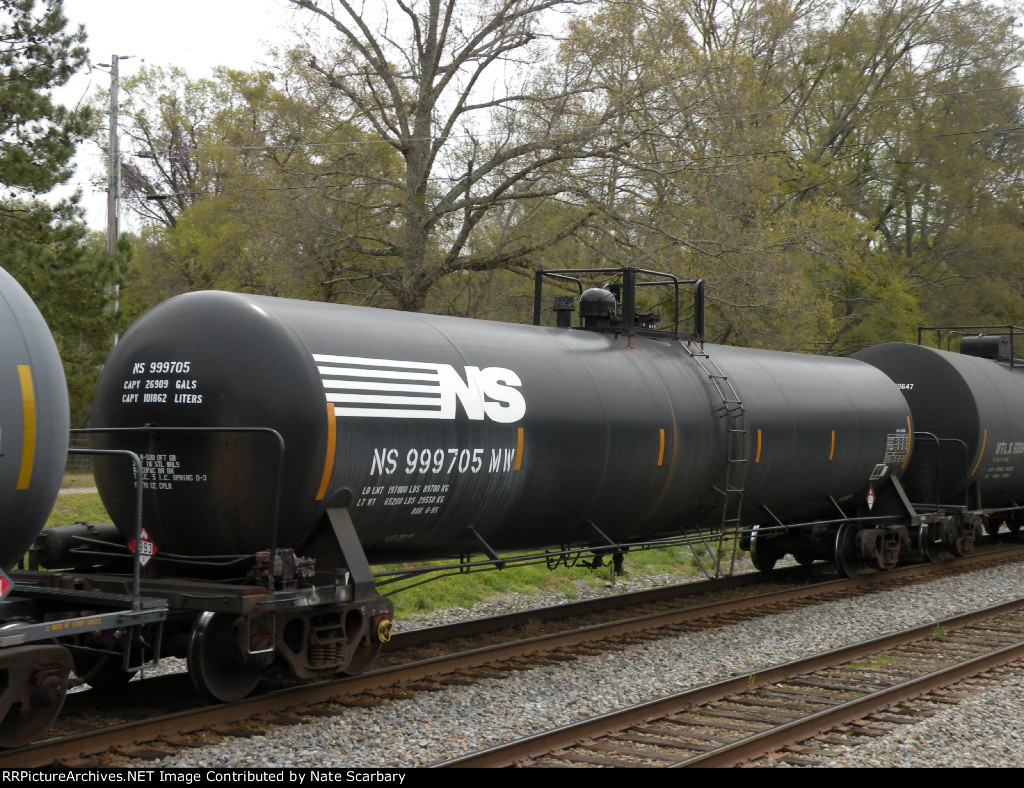 NS 999705
