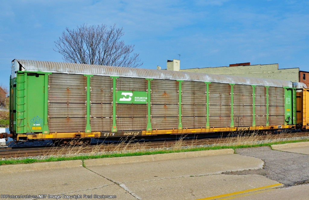 ETTX 905782 BN 30071 are both new here.