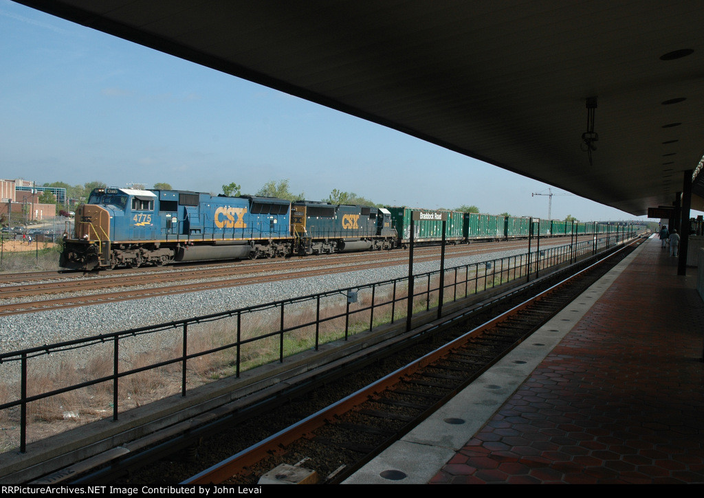 CSX passing Braddock Rd Metro Station