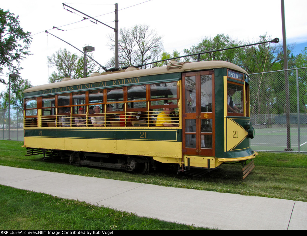 Birney Safety Car 21