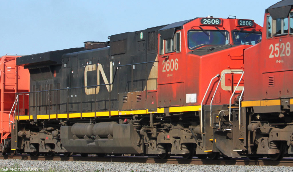CN 2606