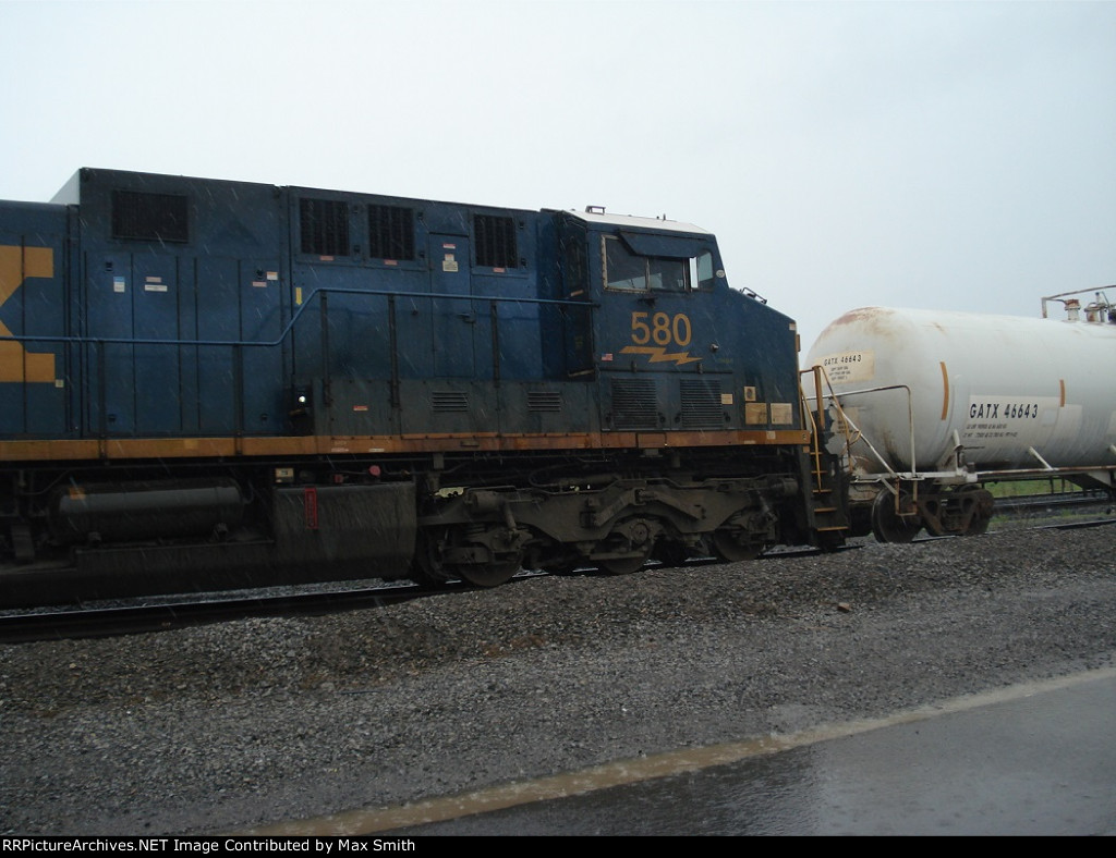 CSXT 580 on CSX Q263