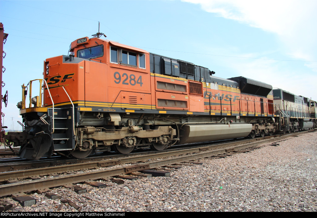 BNSF 9284