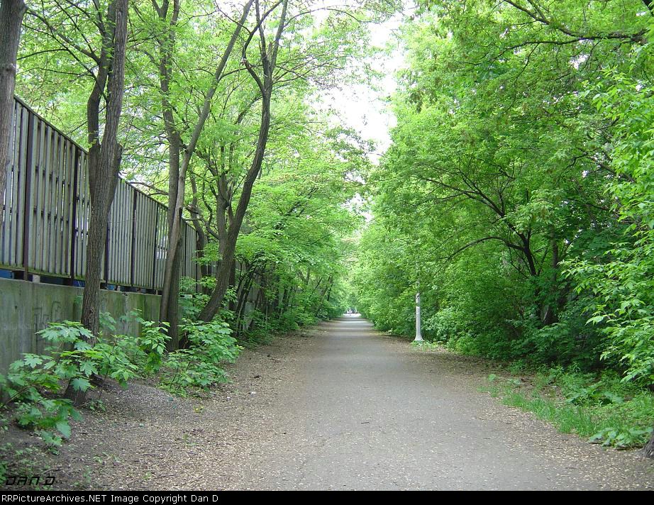 Former Toronto Belt Line Railway trail