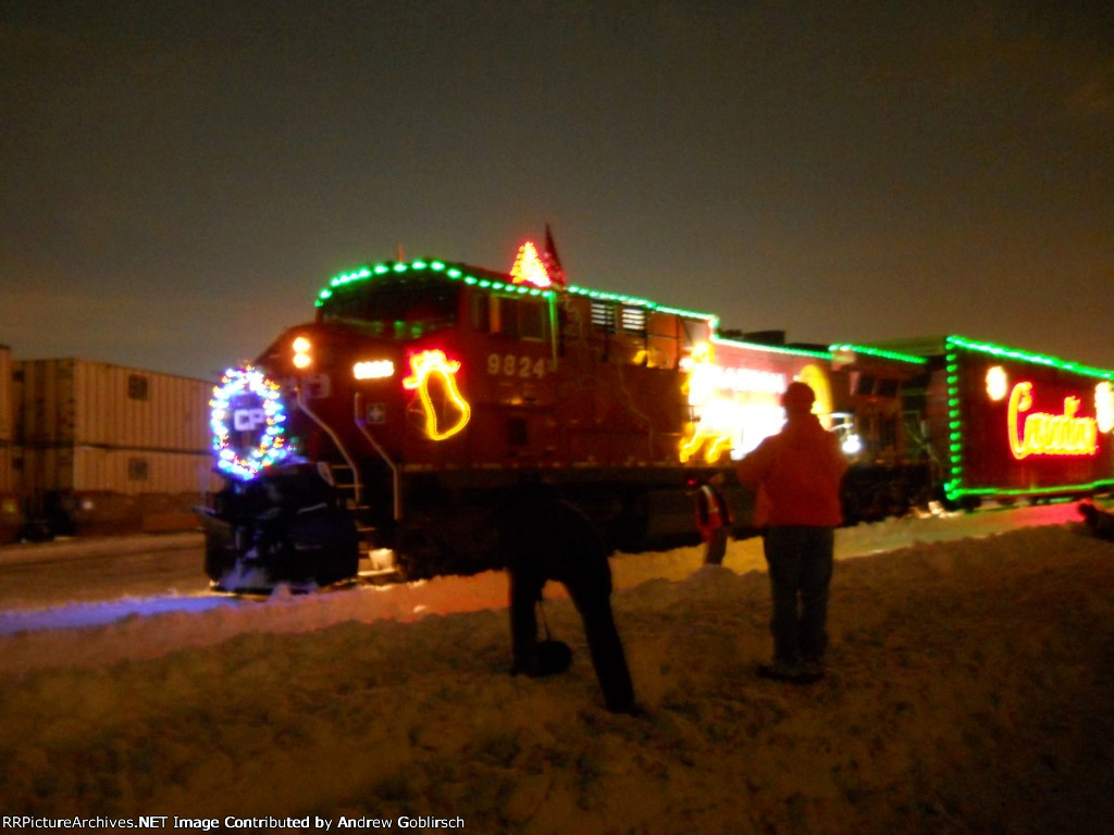 CP 9824 Holiday Train Visit Minneapolis