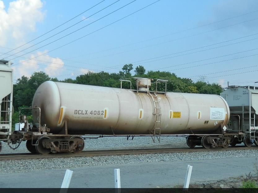 DCLX 4062 (TANK CAR)