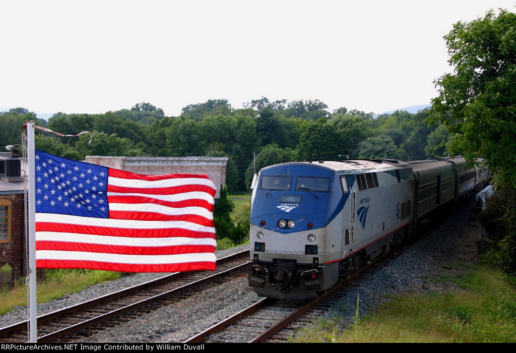 Amtrak Engine 46 East at Magnolia House
