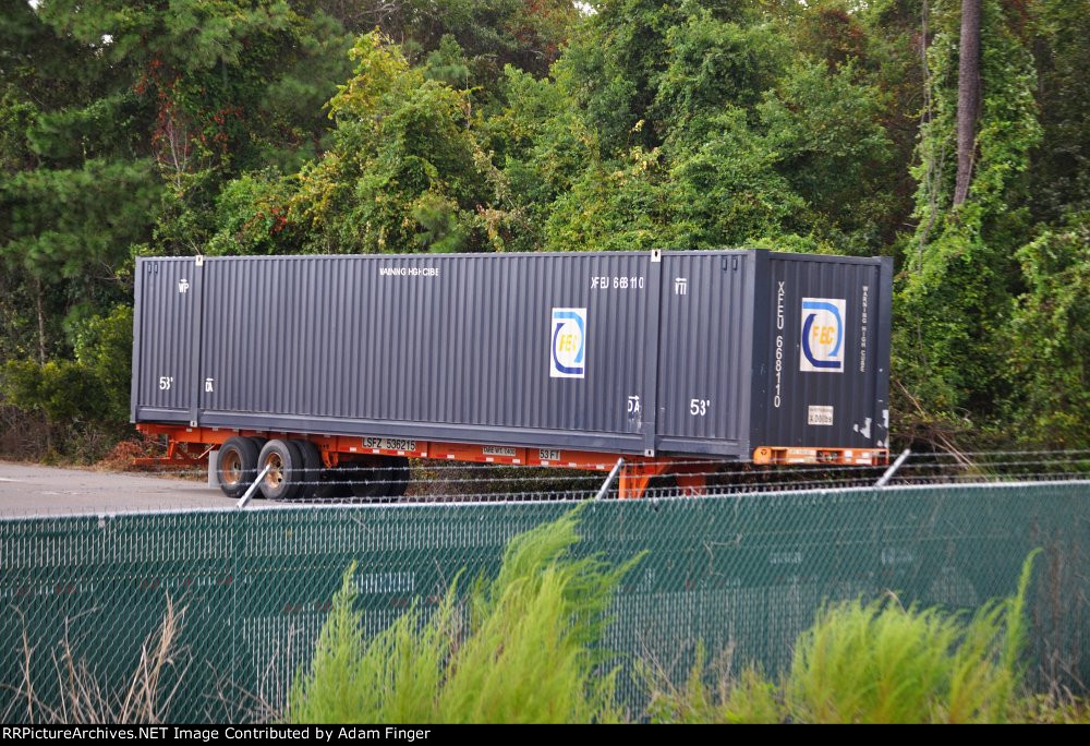 XFEU 668110 FEC Container