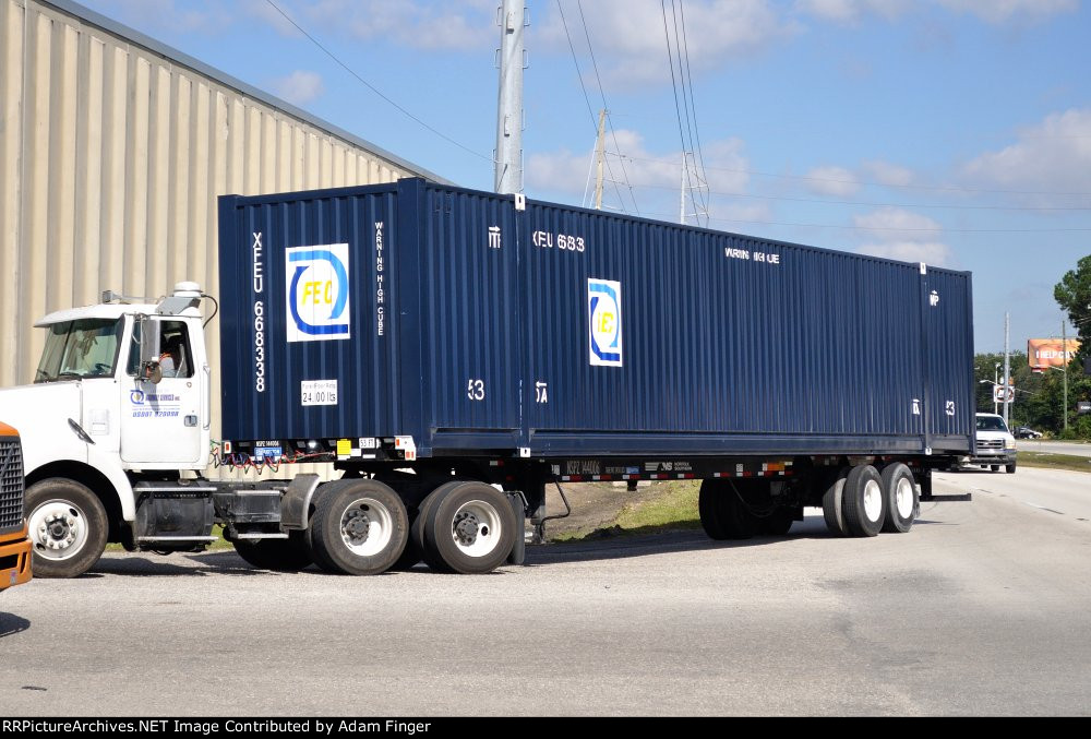 XFEU 668338 FEC Container