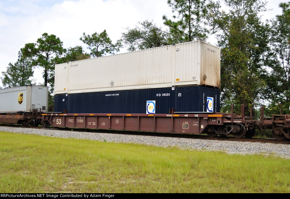 XFEU 668269 FEC Container