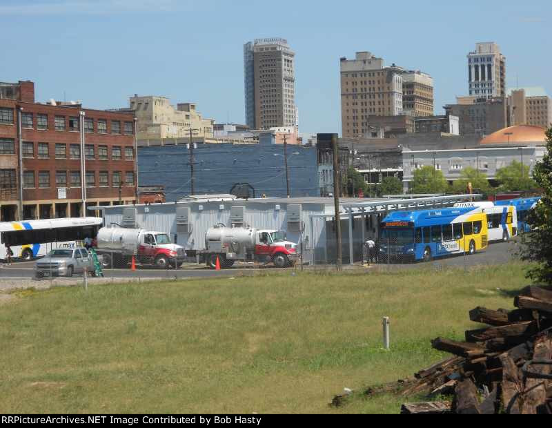 Temporary bus station open but OOPPS!