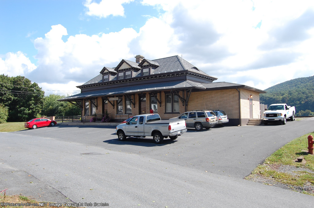 The former PRR Duncannon station