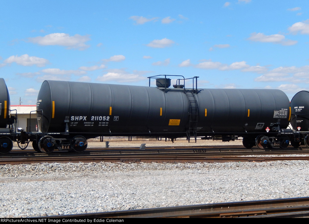 SHPX 211052
