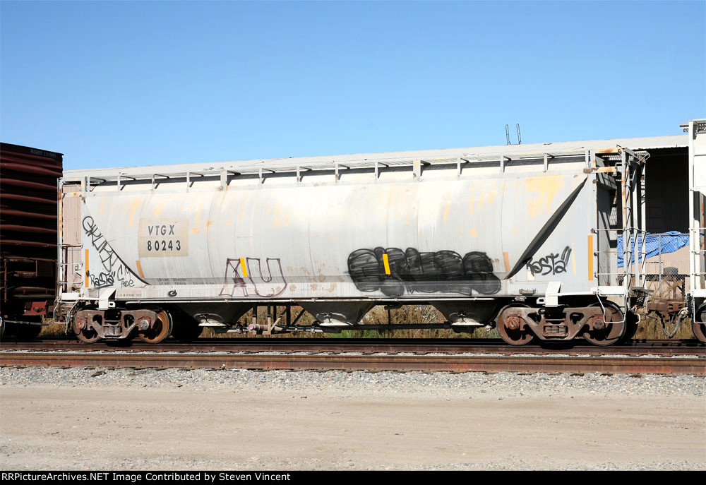 VTGX ex BCAX, CR, PC H58 PD covered hopper #80243