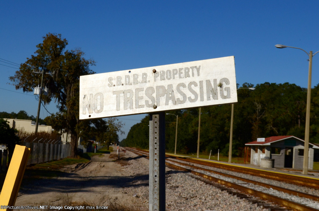 Seaboard system Old sign