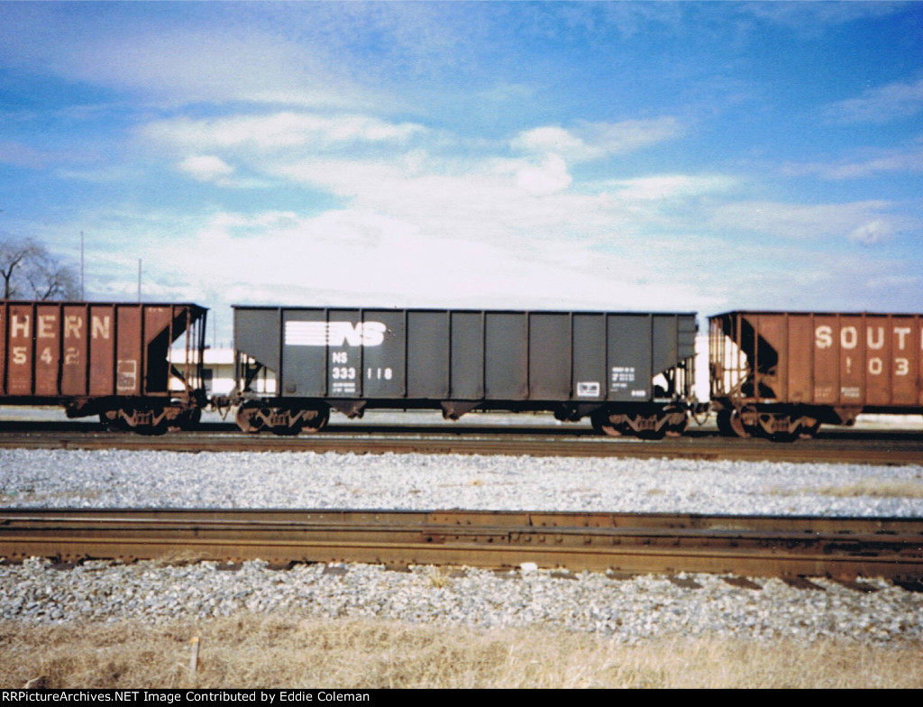 NS 333118 (Now in MOW service)