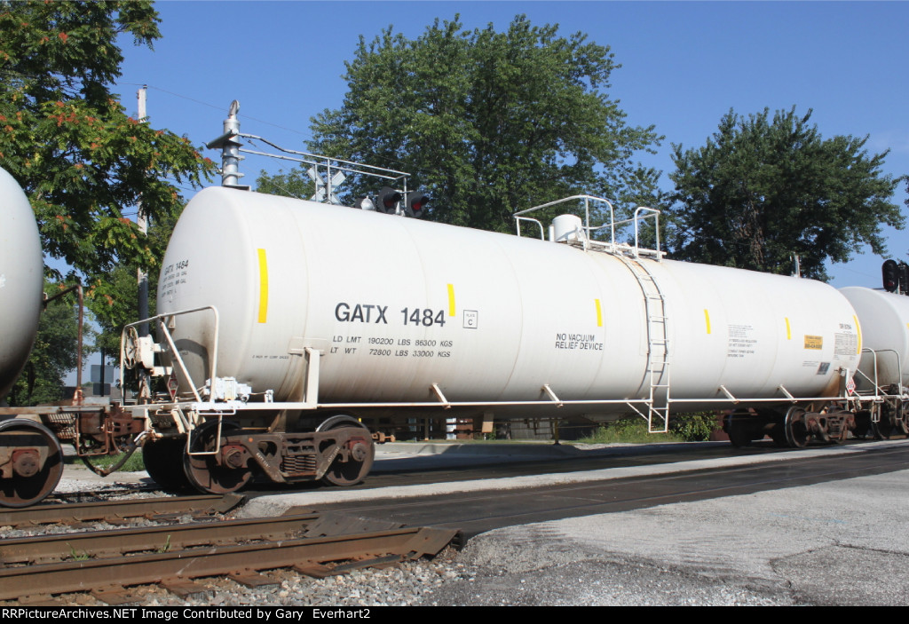 GATX 1484 - General American Marks