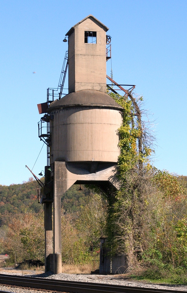 C&O coal tower