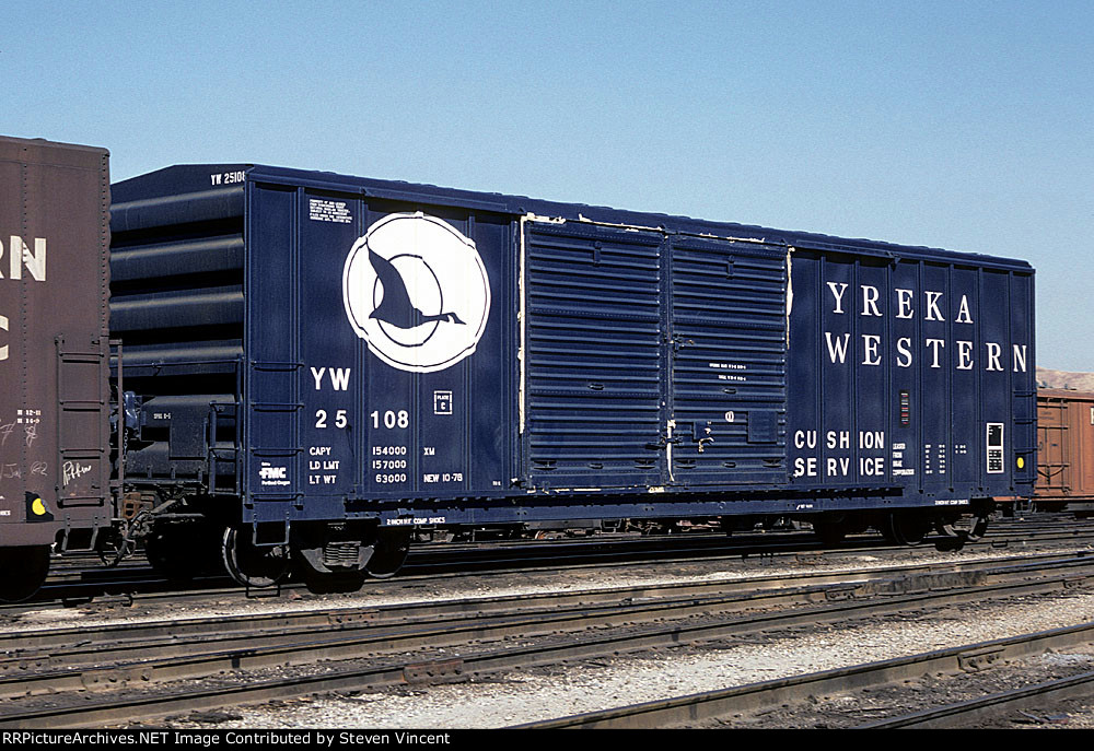 Yreka Western DD boxcar 25108