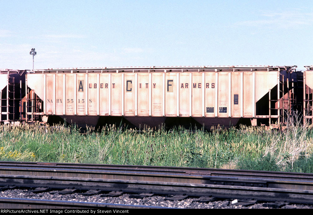 Albert City Farmers covered hopper NAHX #55158