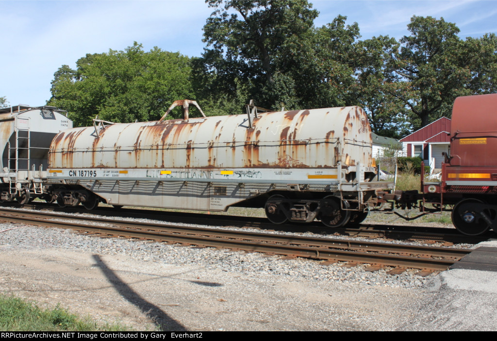 CN 187195 - Canadian National