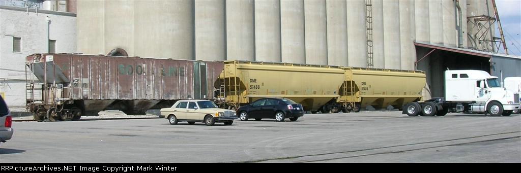 ICE 50171 and DME sisters at ADM Milling Facility near downtown