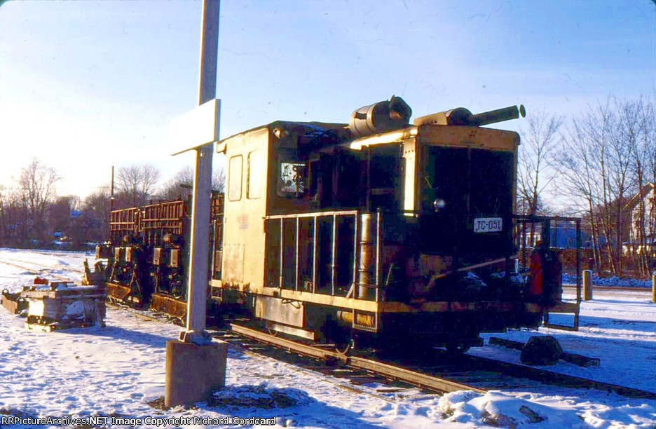 Rail grinder train