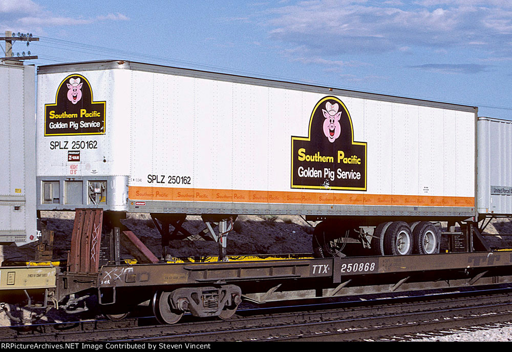 Southern Pacific Golden Pig 45' TOFC Trailer #250162