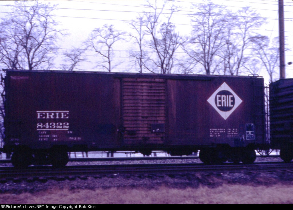 Erie boxcar 84322