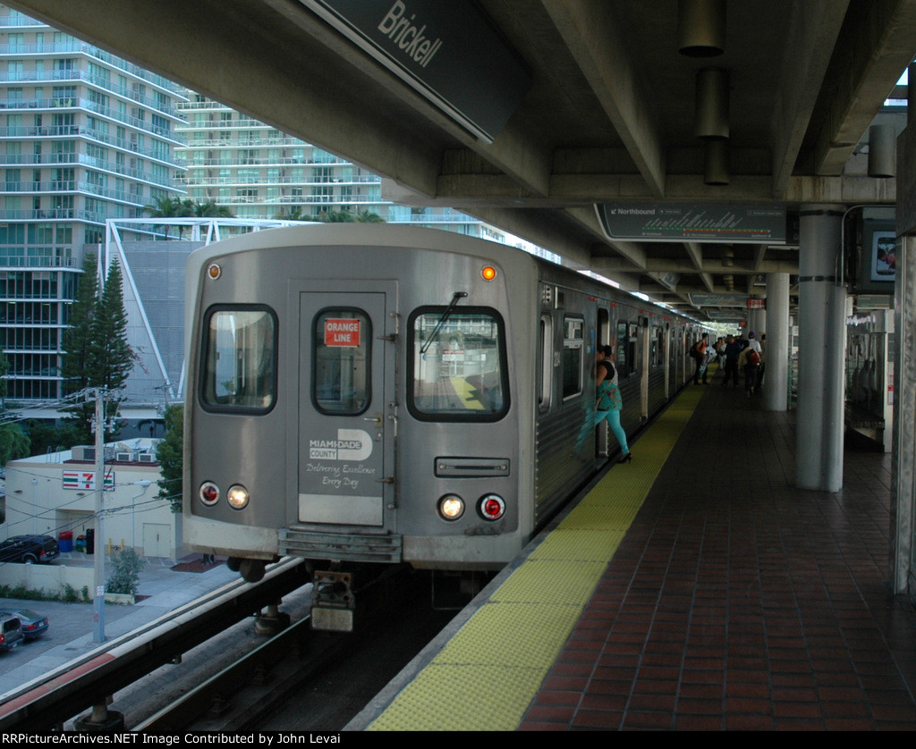 Metrorail at Brickell Station