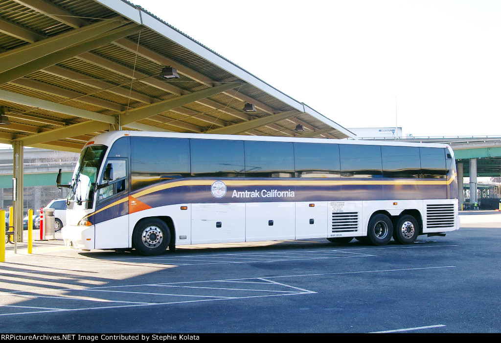 AMTRAK CALIFORNIA BUS