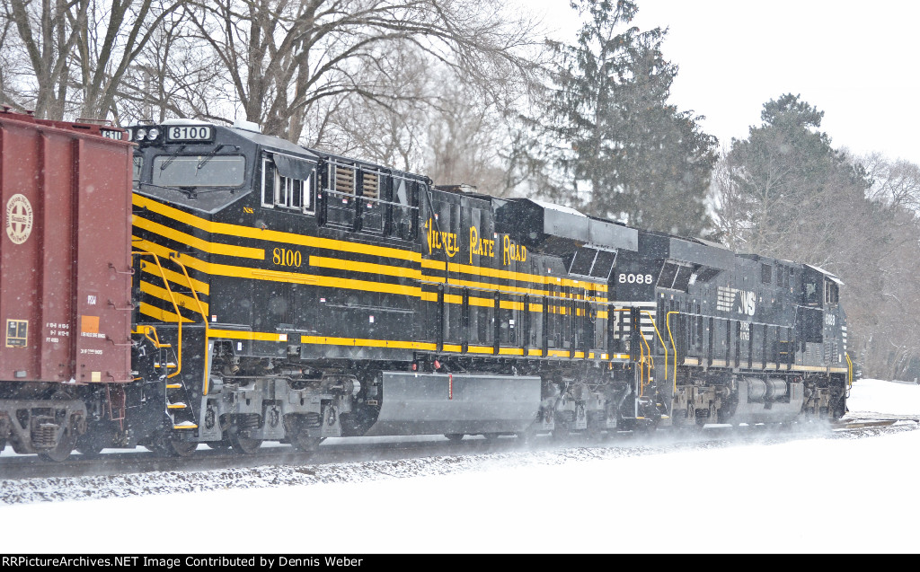 NS 8100, BNSF's Aurora Sub.