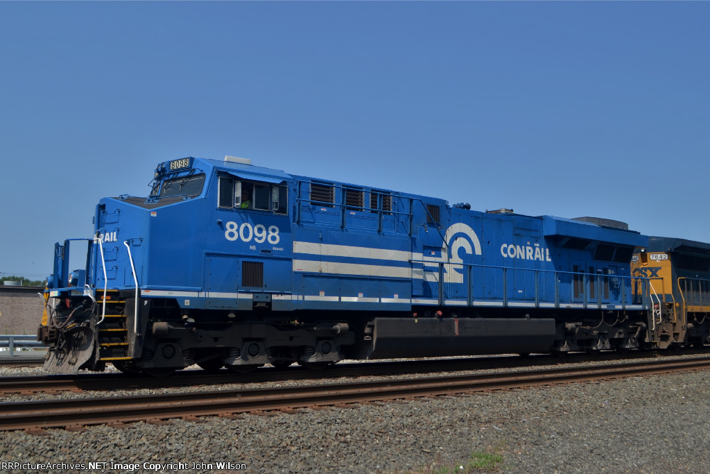 NS 8098 "Conrail"