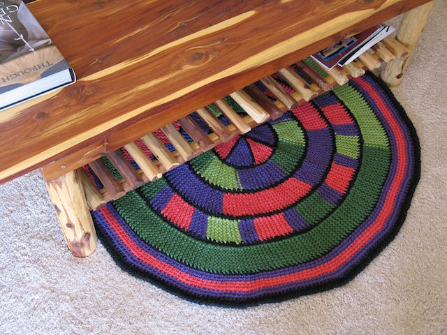 Sign Up for Amish Style Knitted Rugs