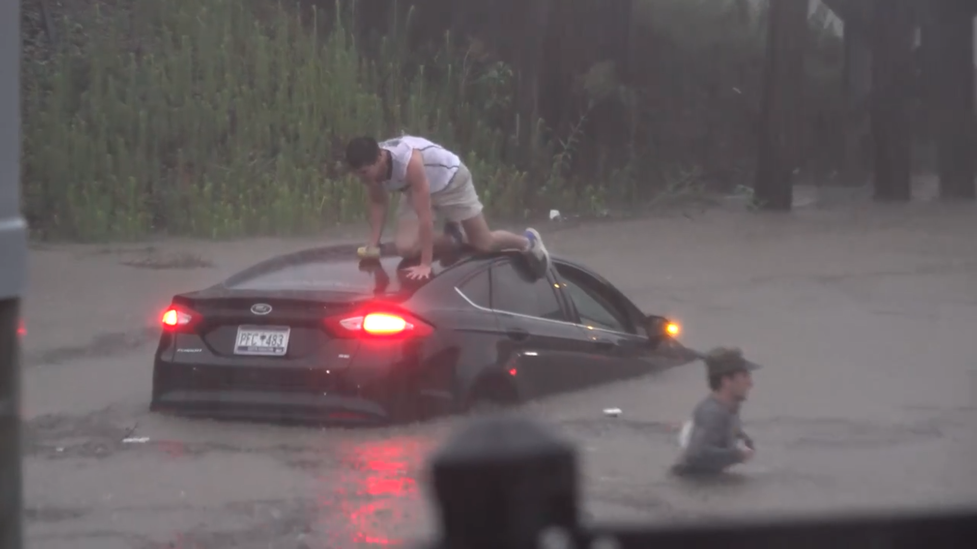 2 Escape Car Swept Away By SC Flooding - Videos from The Weather Channel