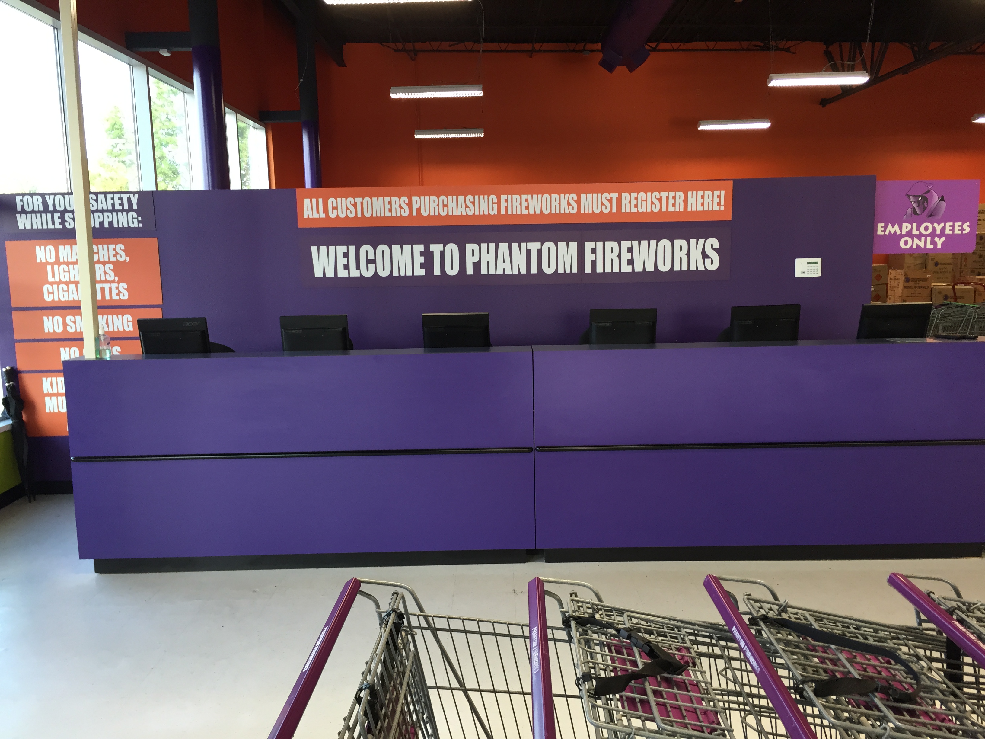 Phantom Fireworks : Locations : Phantom of Morrow