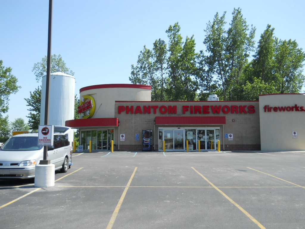 Phantom Fireworks : Locations : Phantom of Curtice