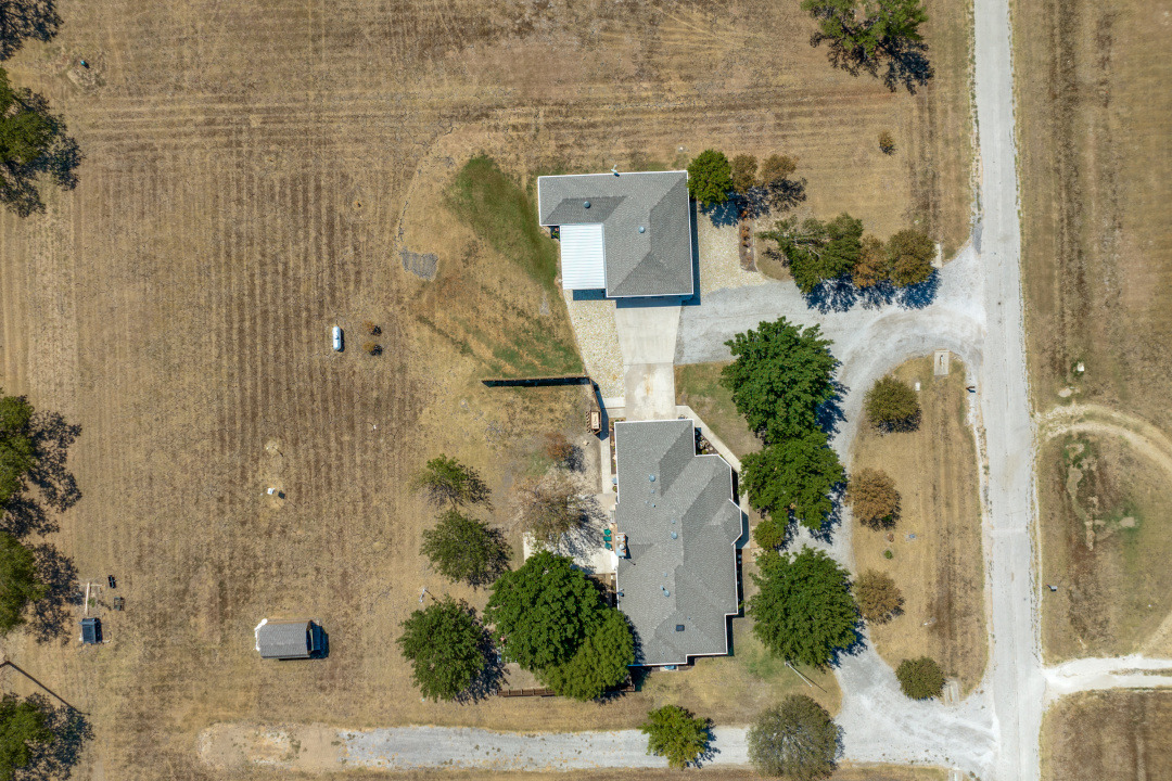 11421 Jennifer Cir, Sanger, TX 76266