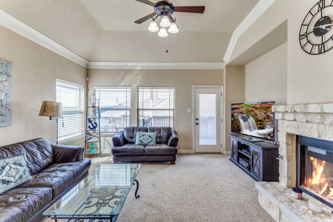 18331 Branson Falls, San Antonio, TX 78255